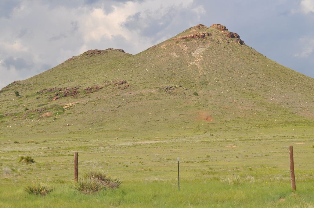 Locations Hub - Two Buttes Summit and Black Hole