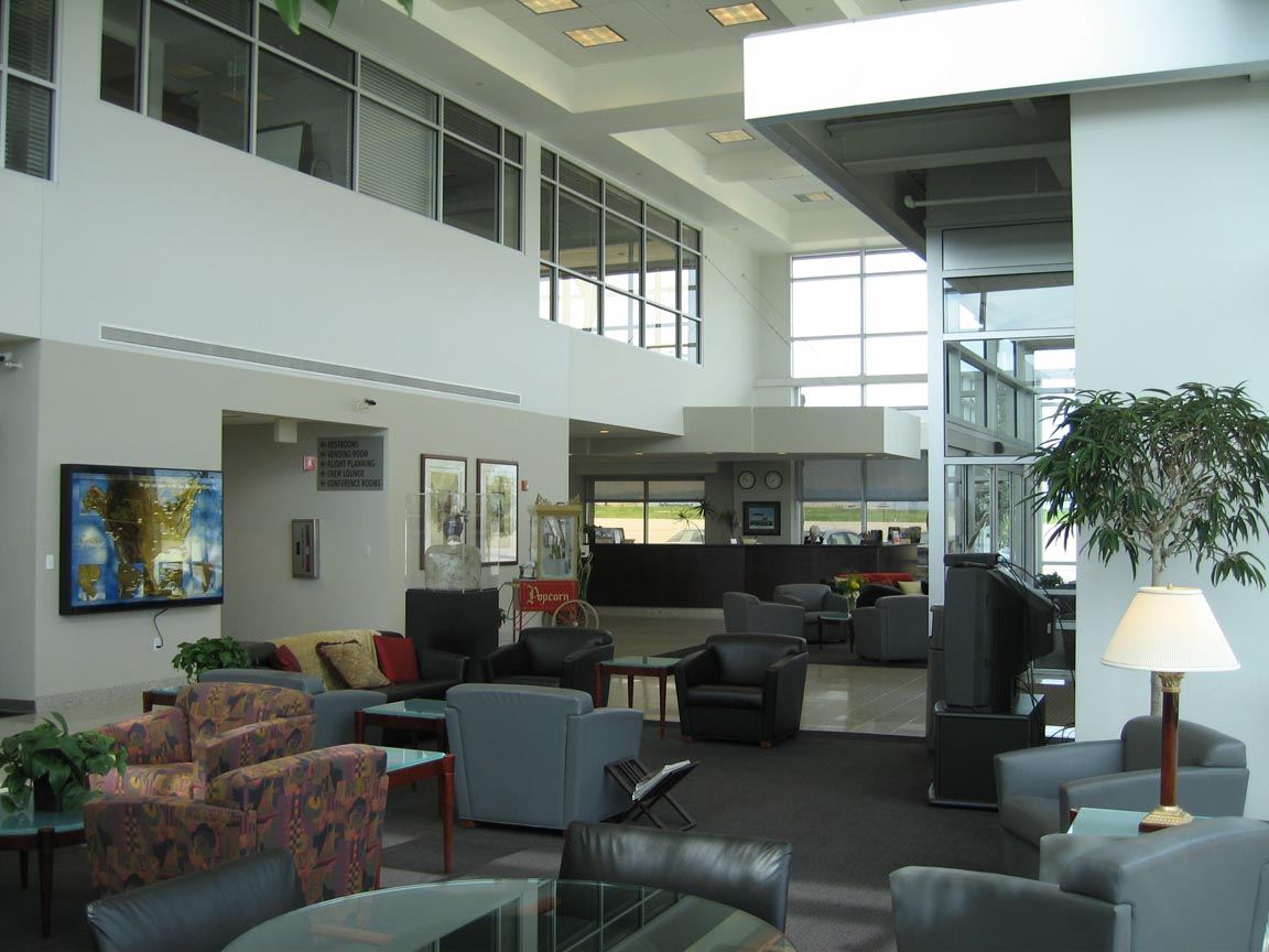 Locations Hub - Centennial Airport - Denver Jet Center