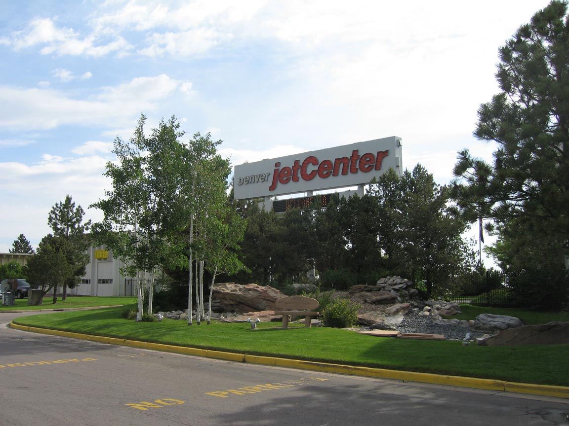 Locations Hub - Centennial Airport - Denver Jet Center