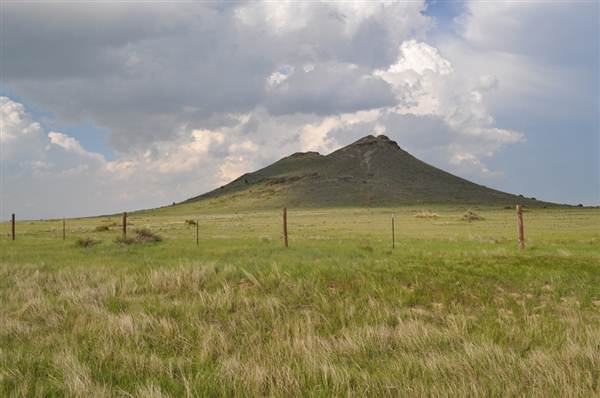 Locations Hub - Two Buttes Summit and Black Hole